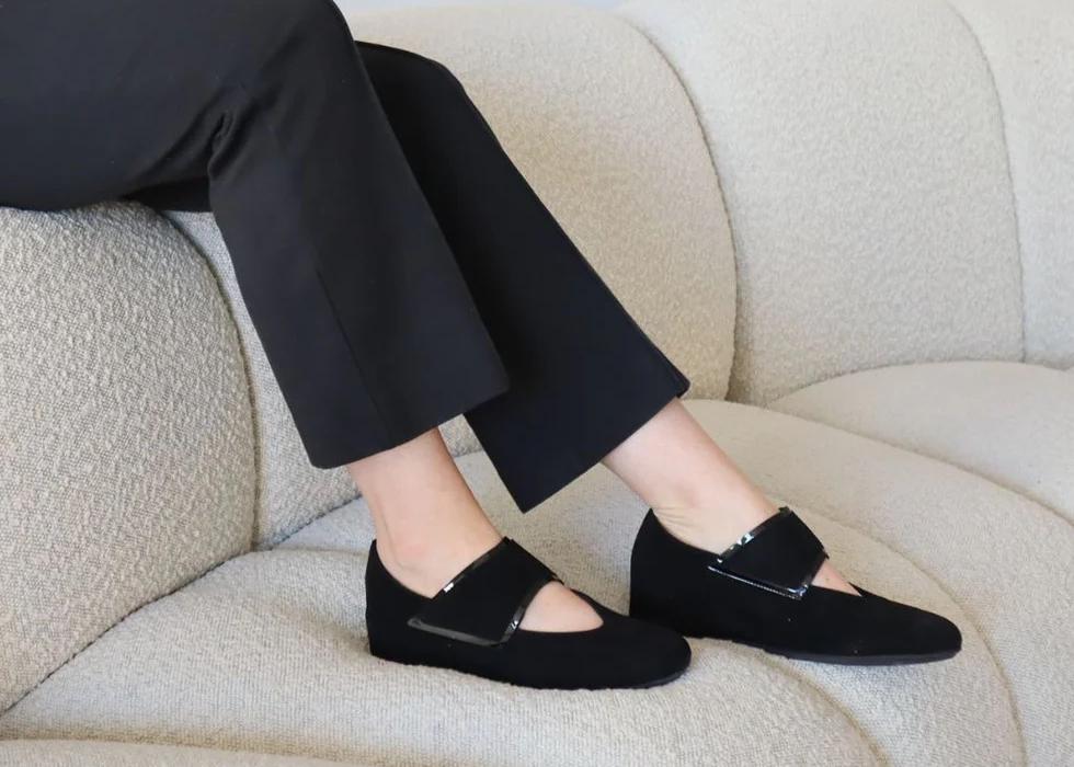 Comfortable Womens Wedge Sandals and Booties | Hanig's Footwear ...