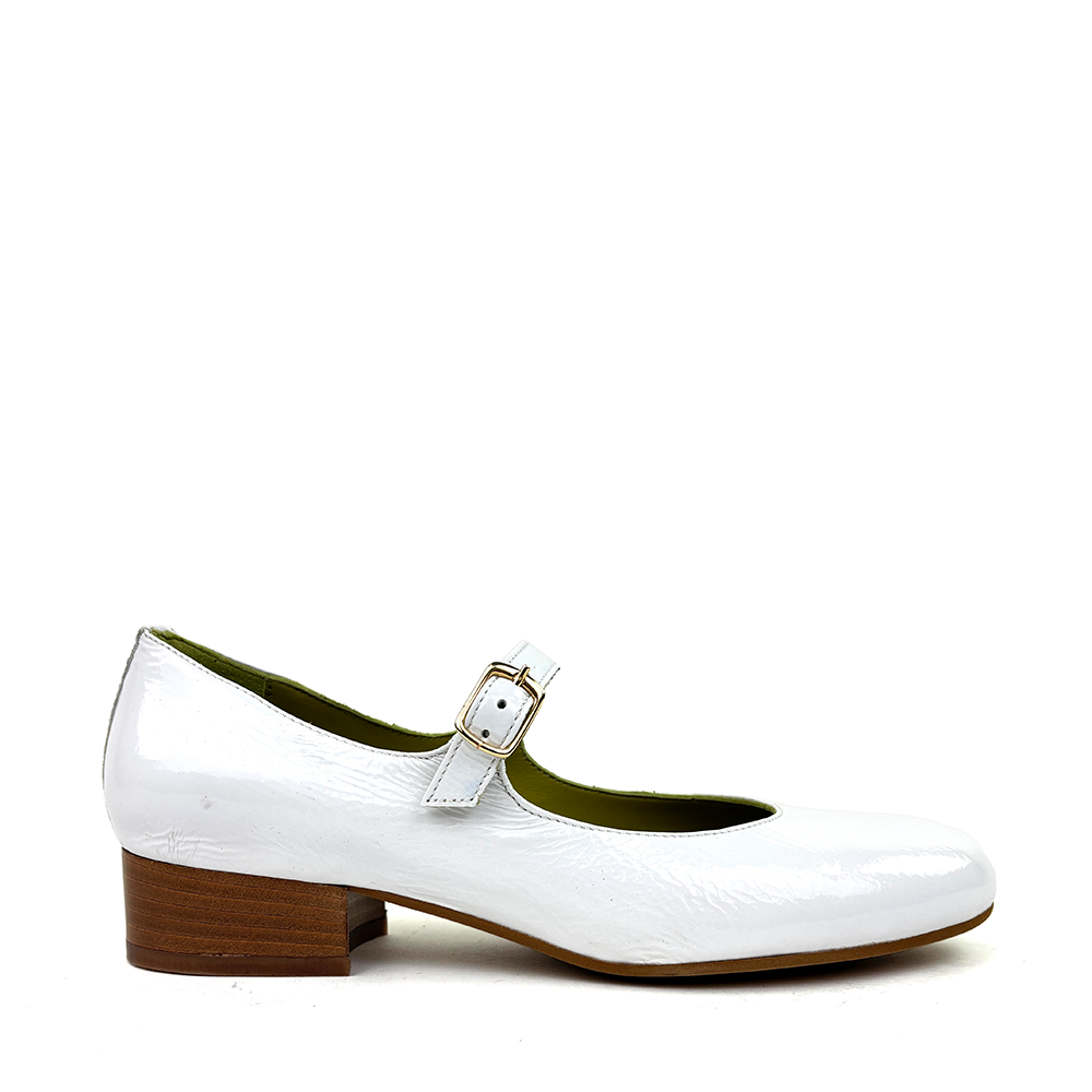 Mat 20 A202 White | Hanigs Footwear